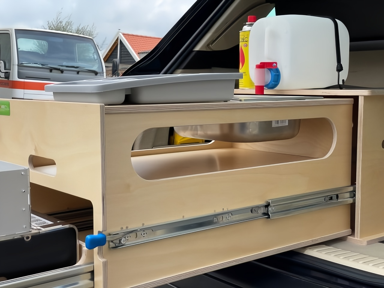 Why Pros Prefer Heavy Duty RV Drawer Slides Made of Stainless Steel